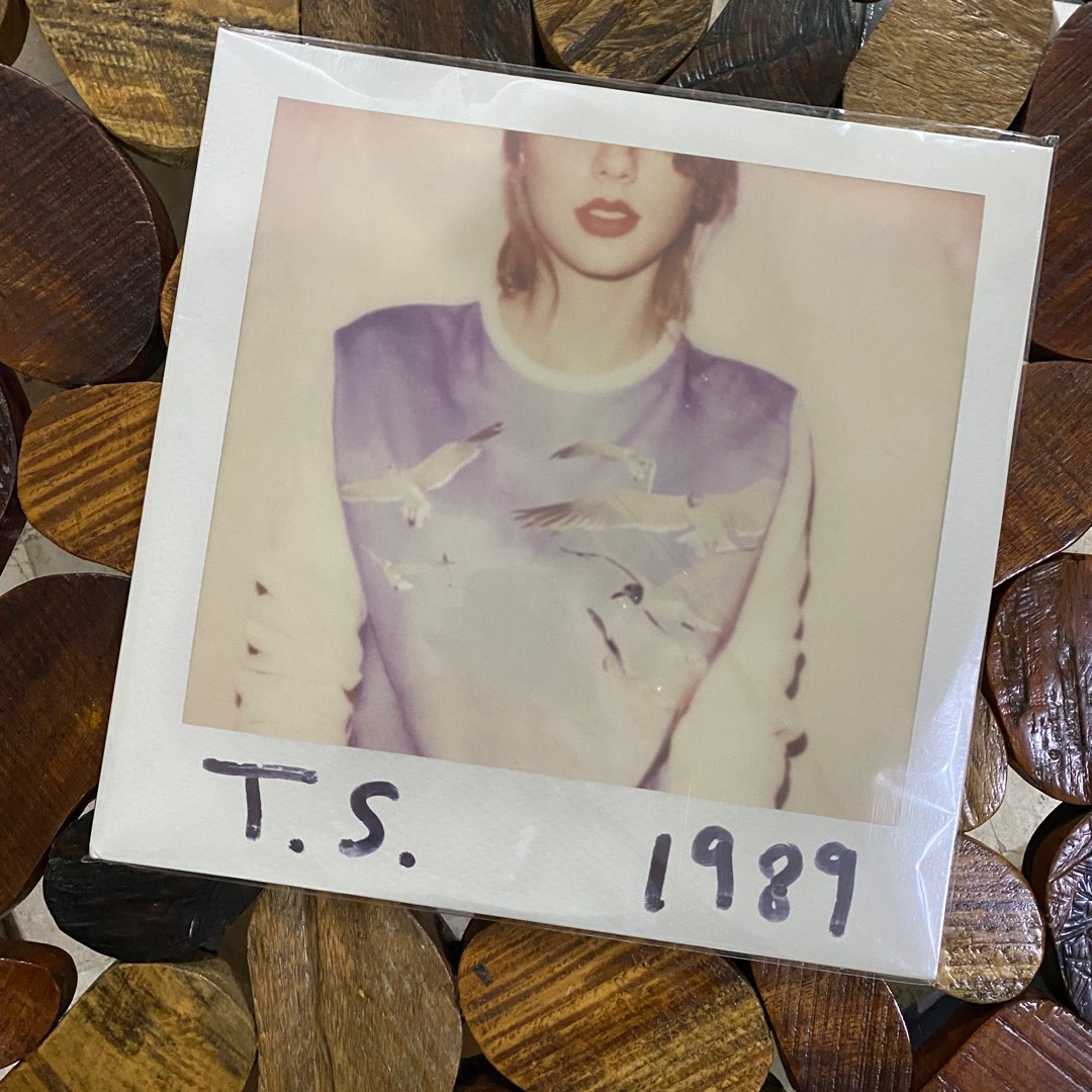 1989 by Taylor Swift, Hobbies & Toys, Music & Media, Vinyls on Carousell