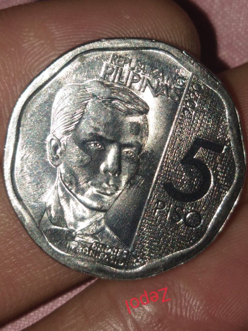 2020 5 peso nonagonal error coin, Hobbies & Toys, Memorabilia ...