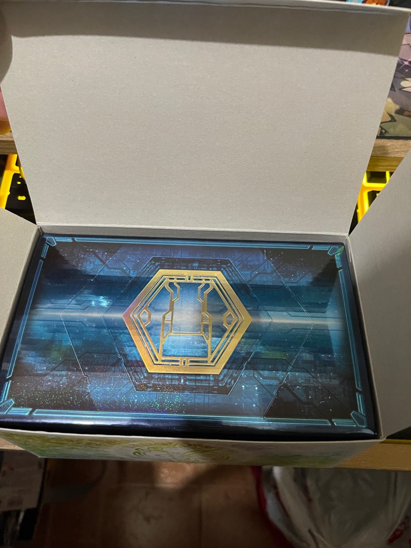 日版 secret shiny box 閃刀姬, 興趣及遊戲, 玩具 & 遊戲類 - Carousell