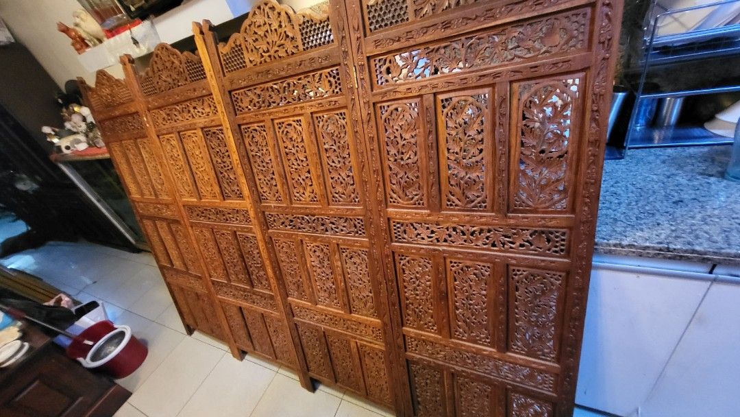 Antique Wooden english Oak wood well detailed Carved partition heavy ...