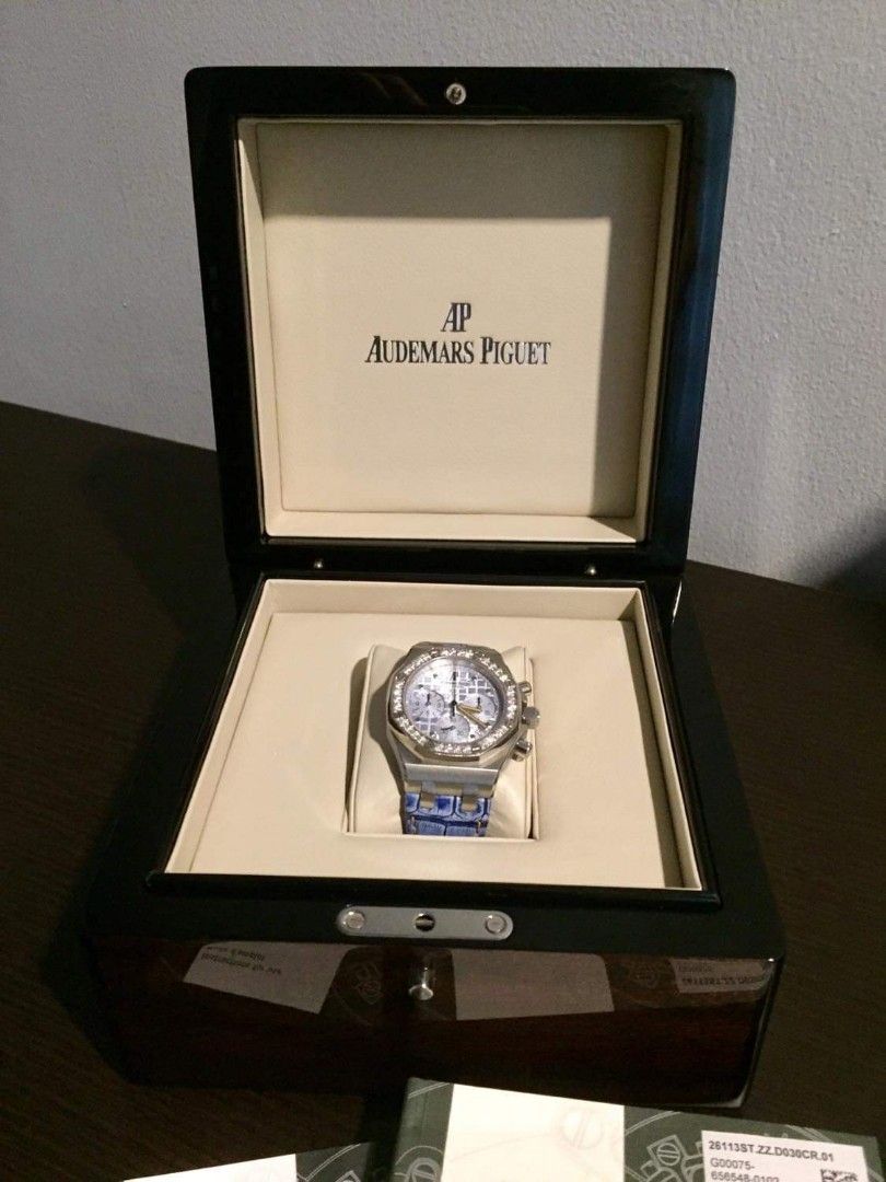 Audemars Piguet AP RO Royal Oak Offshore LE Boutique Edition ...