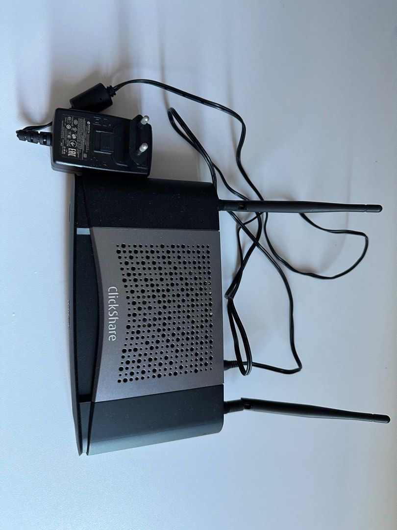 Barco Clickshare CSE-200 system with wireless button, Computers & Tech ...