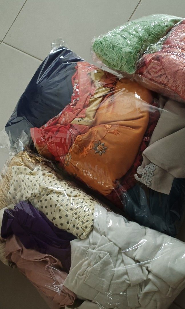 Bundle clothes, Women's Fashion, Tops, Other Tops on Carousell