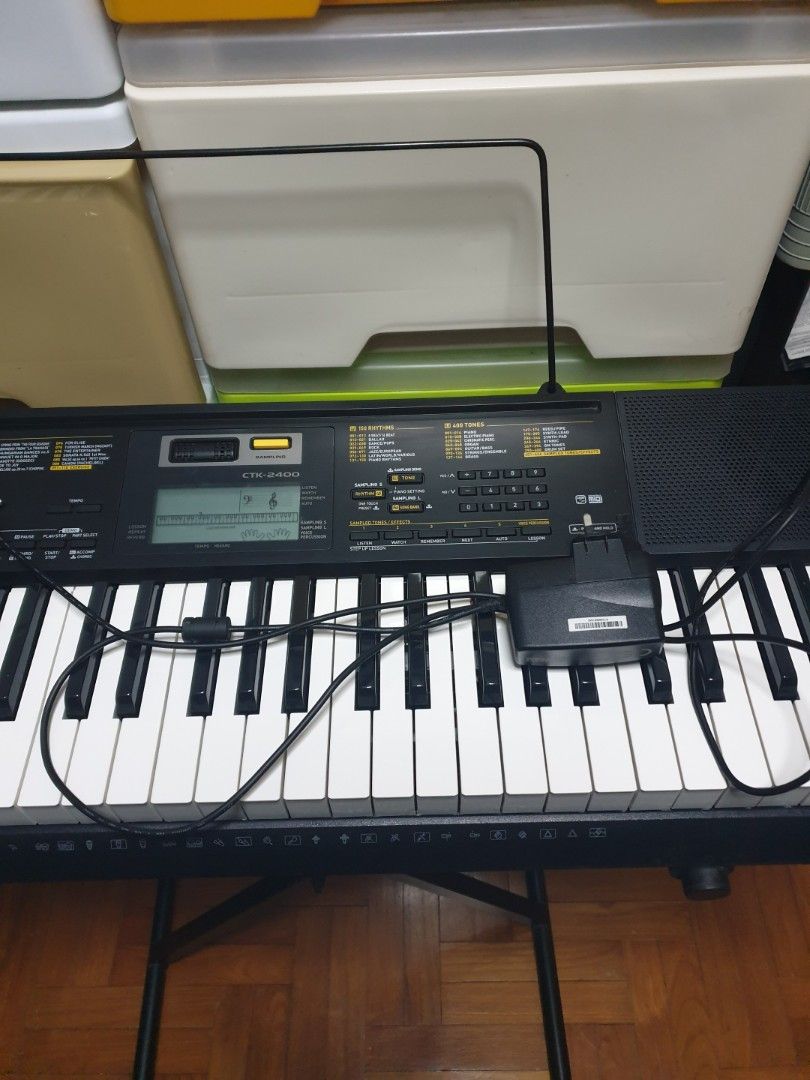 Casio Keyboard CTK-2400, Hobbies & Toys, Music & Media, Musical ...