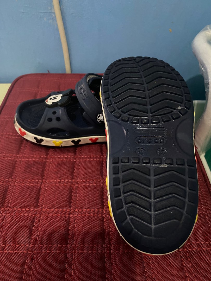 CROCS c10, Babies & Kids, Babies & Kids Fashion on Carousell