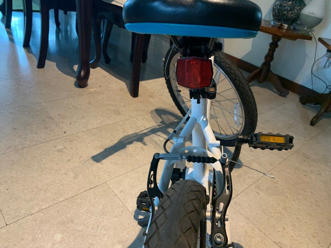 Decathlon B-TWIN child bike (Aged 8+), Sports Equipment, Bicycles ...