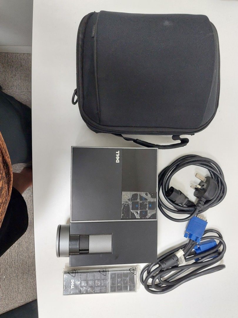 Dell portable projector, Computers & Tech, Office & Business Technology ...