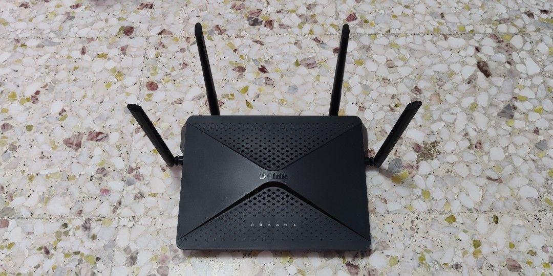 D-Link DIR-882 AC2600 MU-MIMO Wi-Fi Gigabit Router, Computers & Tech ...