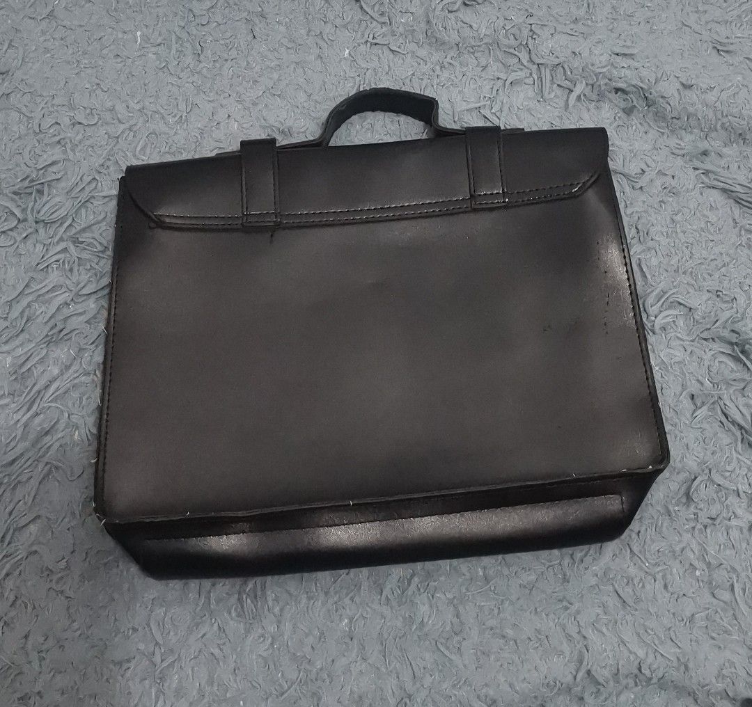 Documents Bags, Women's Fashion, Bags & Wallets, Clutches on Carousell