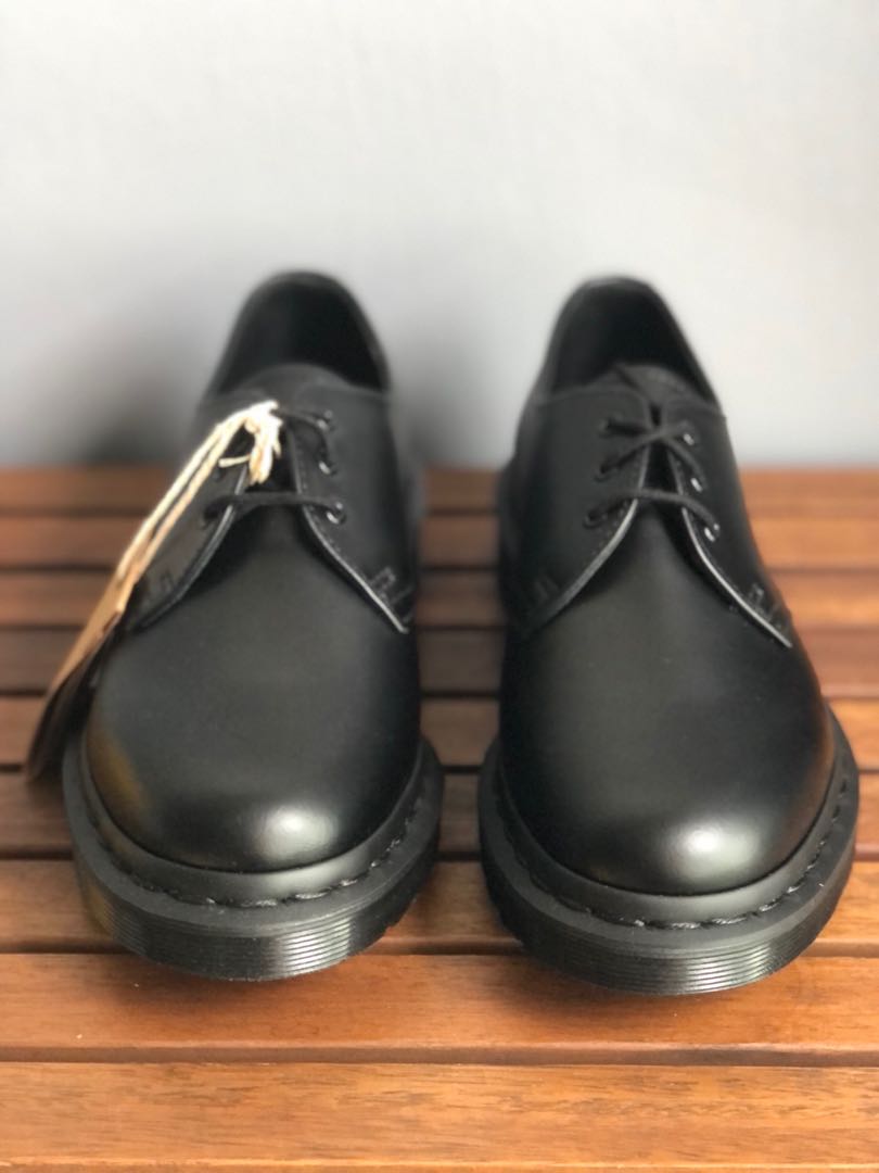 Dr martens -1461-mono black -uk5-Eu-38, Women's Fashion, Footwear, Heels on Carousell
