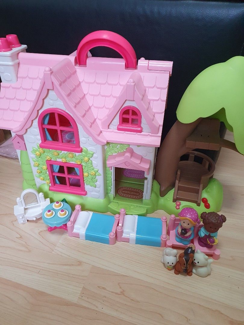 ELC Dollhouse, Hobbies & Toys, Toys & Games on Carousell