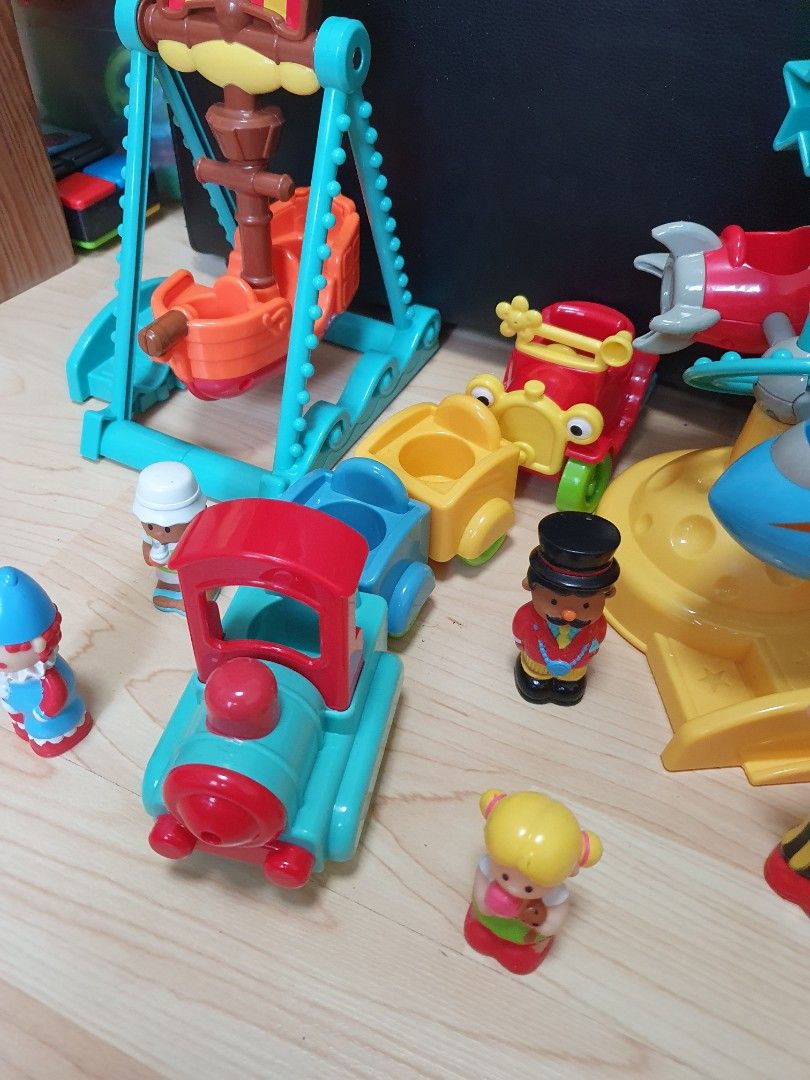 ELC happyland funfair, Hobbies & Toys, Toys & Games on Carousell