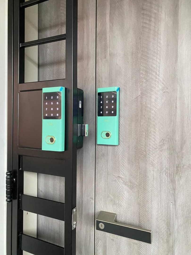 Epic 7G gate+door digital lock, Furniture & Home Living, Security ...