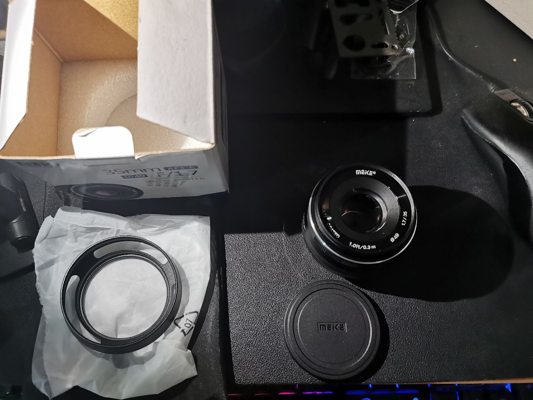 FUJI X MOUNT MEIKE 35MM 1.7, Photography, Lens & Kits on Carousell