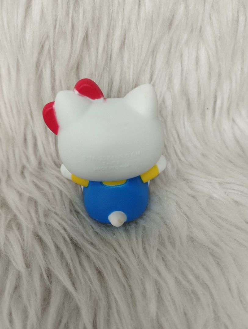 Hello Kitty Hide and Seek Figure Gacha, Hobbies & Toys, Toys & Games on ...