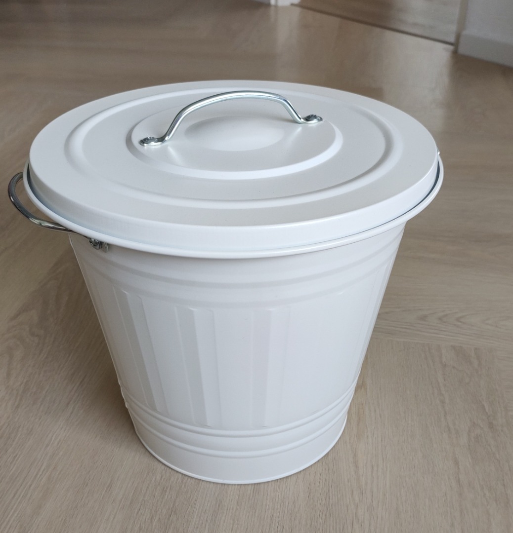 IKEA KNODD Bin with Lid, Furniture & Home Living, Cleaning & Homecare ...
