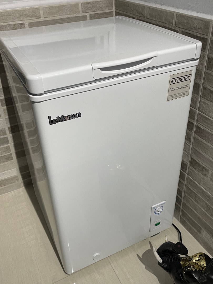 Le Maison Chest Freezer - 100L, TV & Home Appliances, Kitchen ...