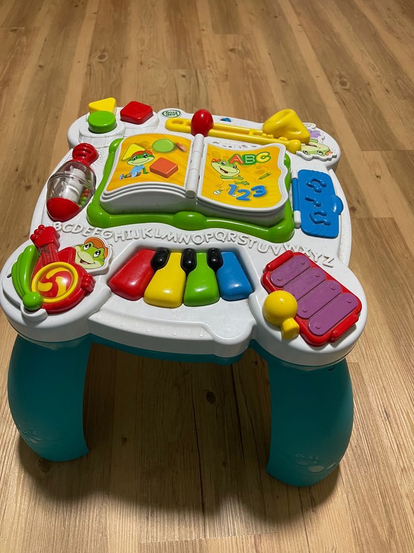 Leap frog learning table, Babies & Kids, Infant Playtime on Carousell