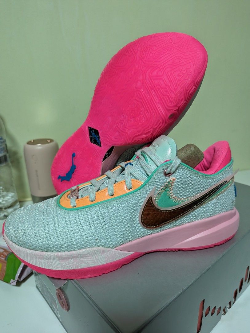 Lebron 20 Time Machine, Men's Fashion, Footwear, Sneakers on Carousell