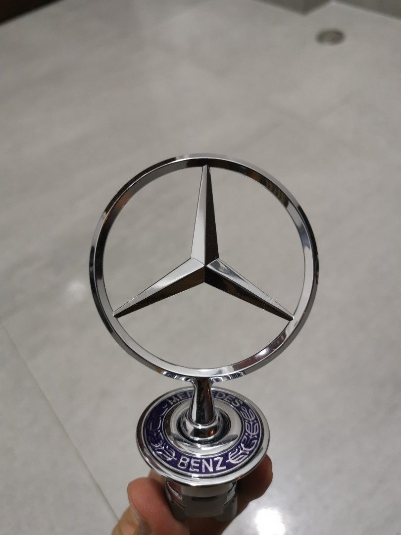 Mercedes w124 front emblem, Car Accessories, Accessories on Carousell