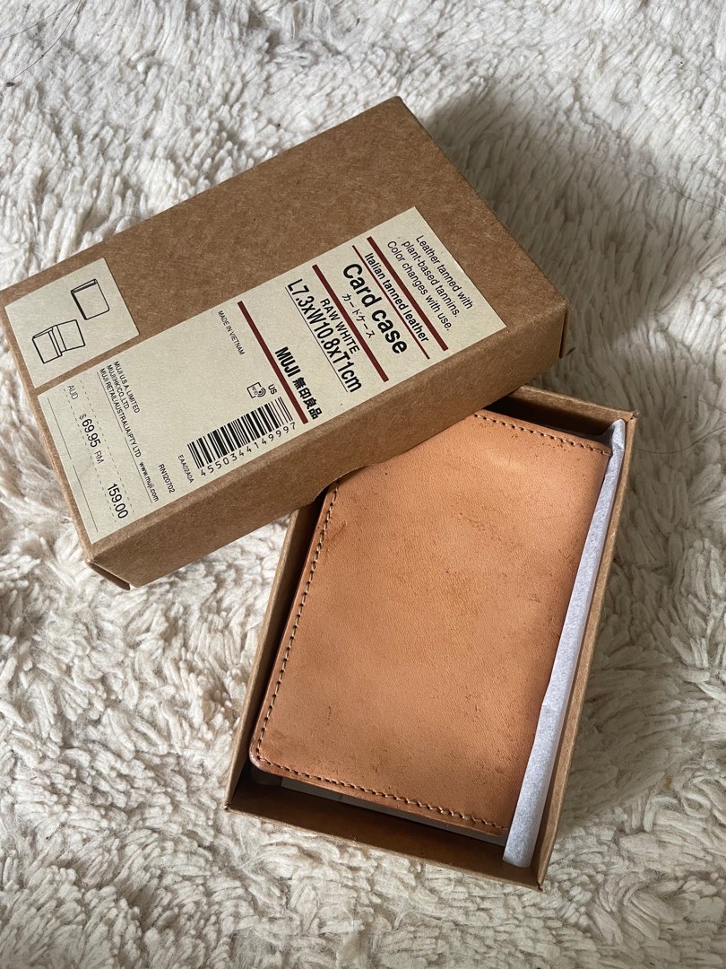 Muji italian tanned leather card case in raw white, Women's Fashion ...