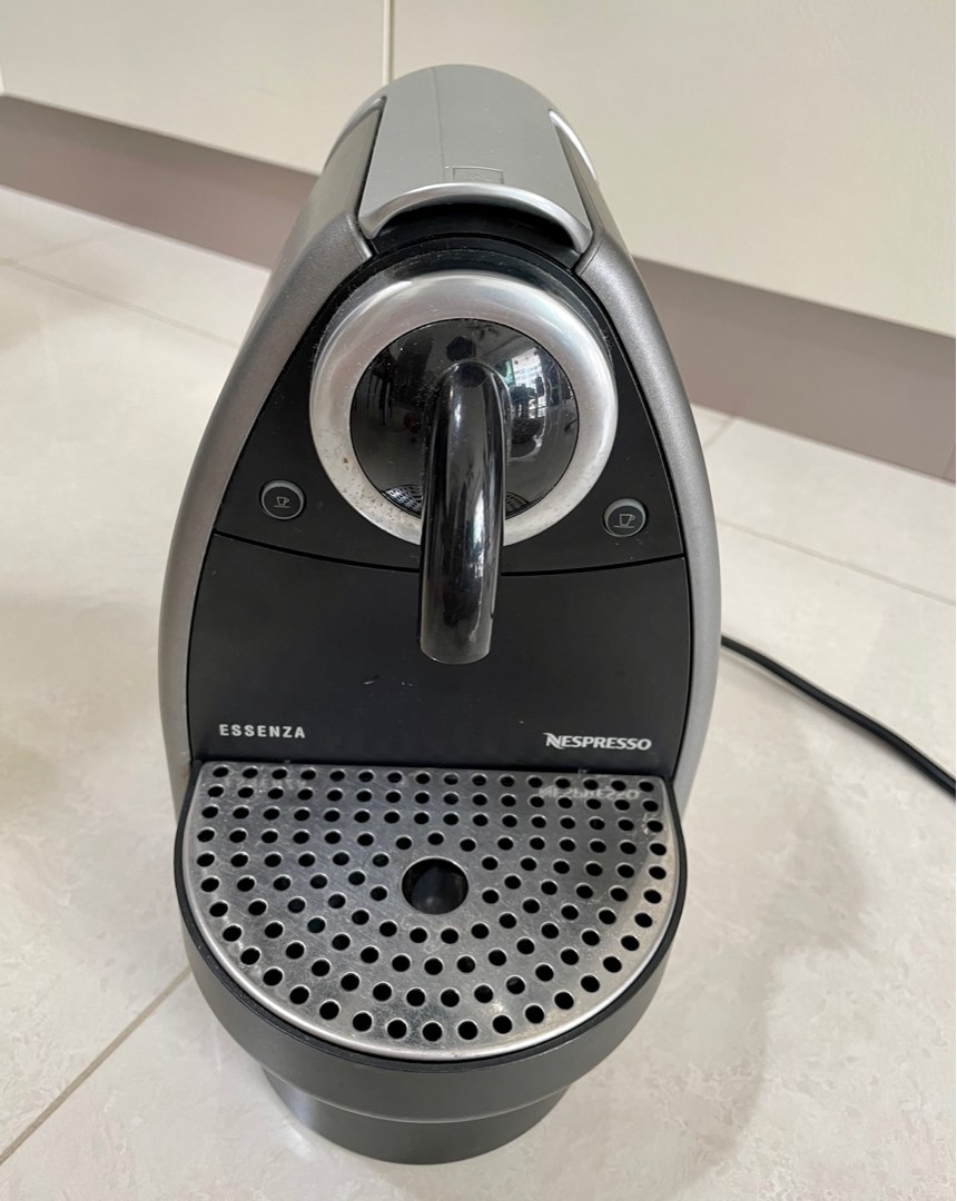 Nespresso Essenza coffee machine, TV & Home Appliances, Kitchen ...