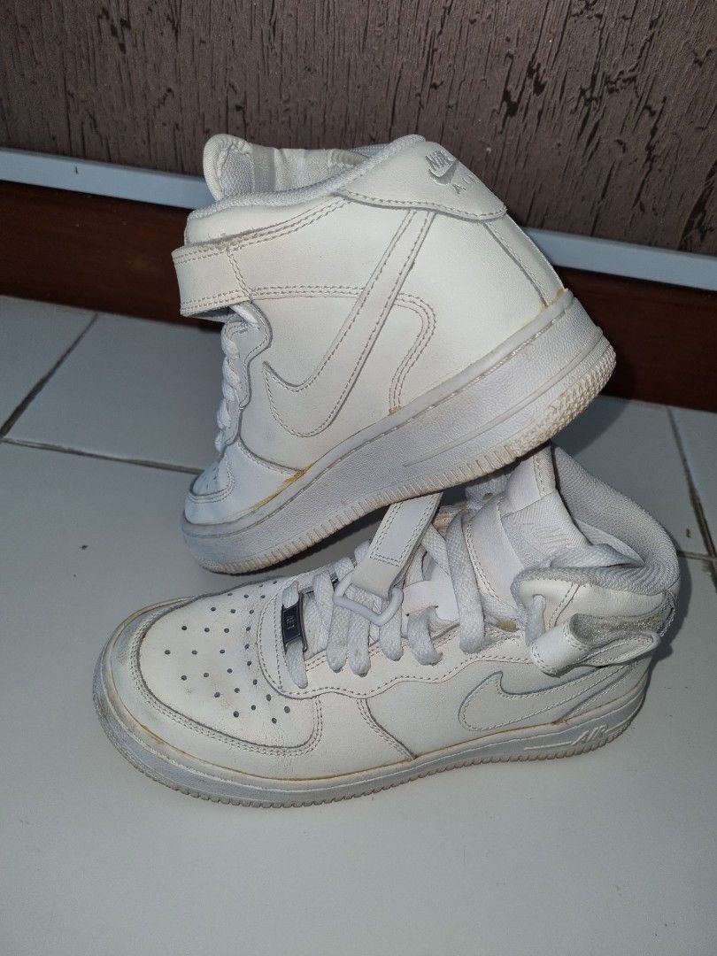 Nike Air Force 1 High cut, Women's Fashion, Footwear, Sneakers on Carousell
