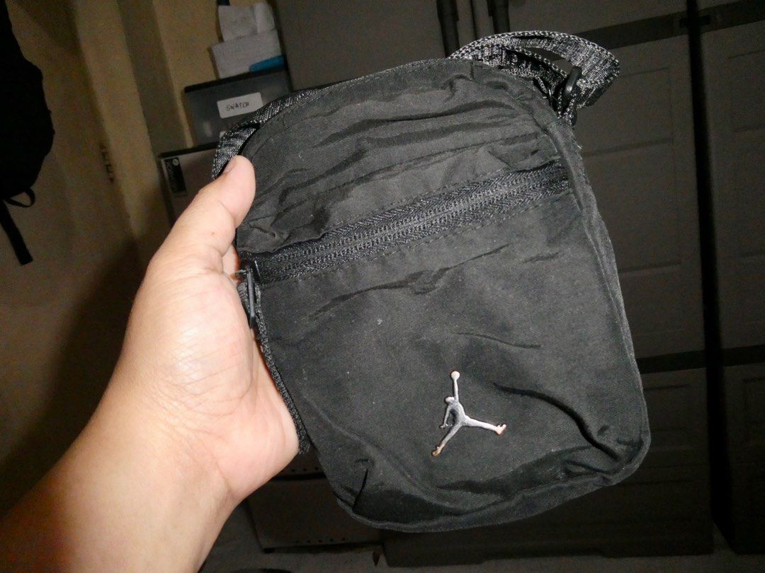 Nike Jordan mini sling bag, Men's Fashion, Bags, Sling Bags on Carousell