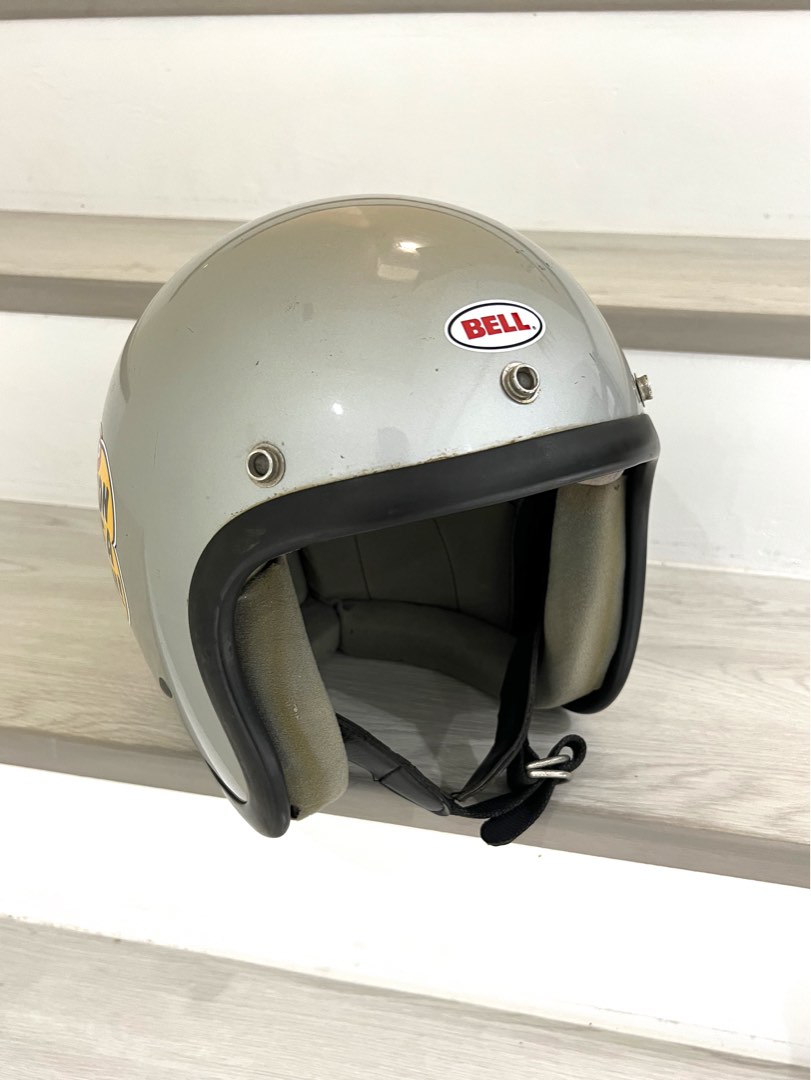 Original Bell helmet, Motorcycles, Motorcycle Apparel on Carousell