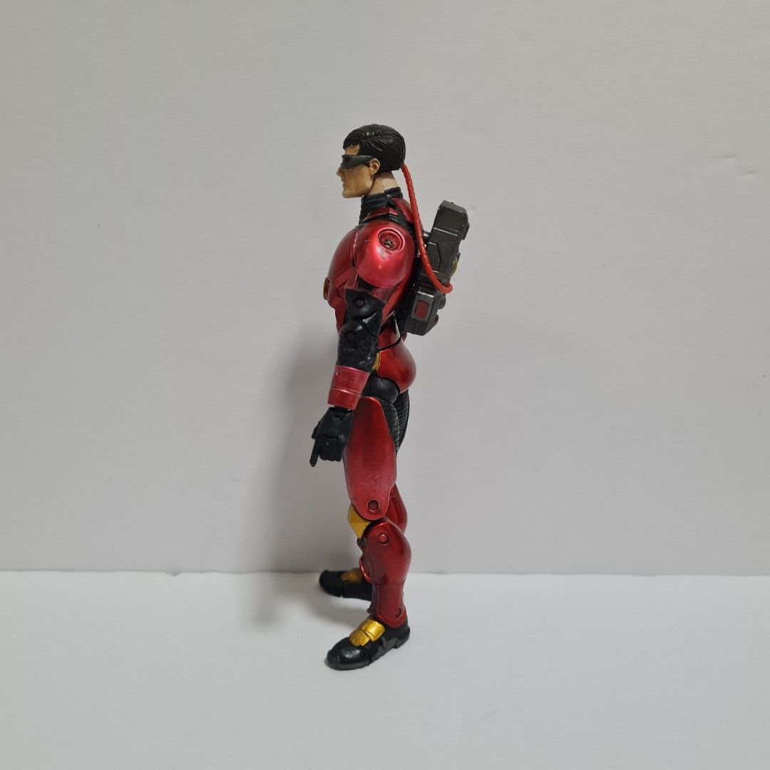 [Pre-Owned] Marvel X-Men Cyclops Ruby Quartz Armour Action Figure ...