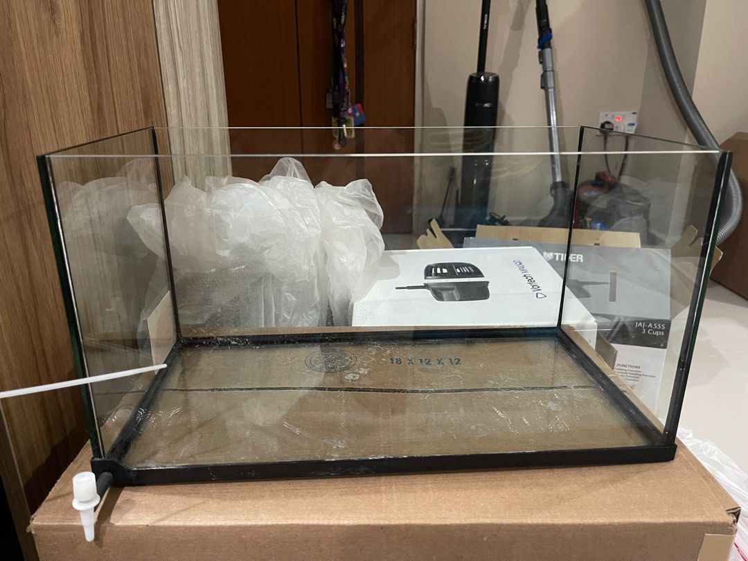 Red Sea reefer ATO tank RSR350, Pet Supplies, Homes & Other Pet ...