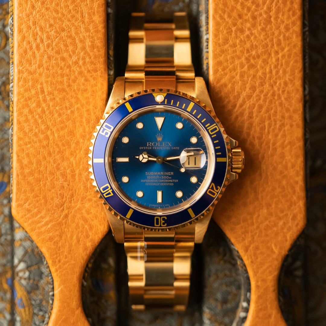 Rolex Submariner Yellow Gold 16618LB T
