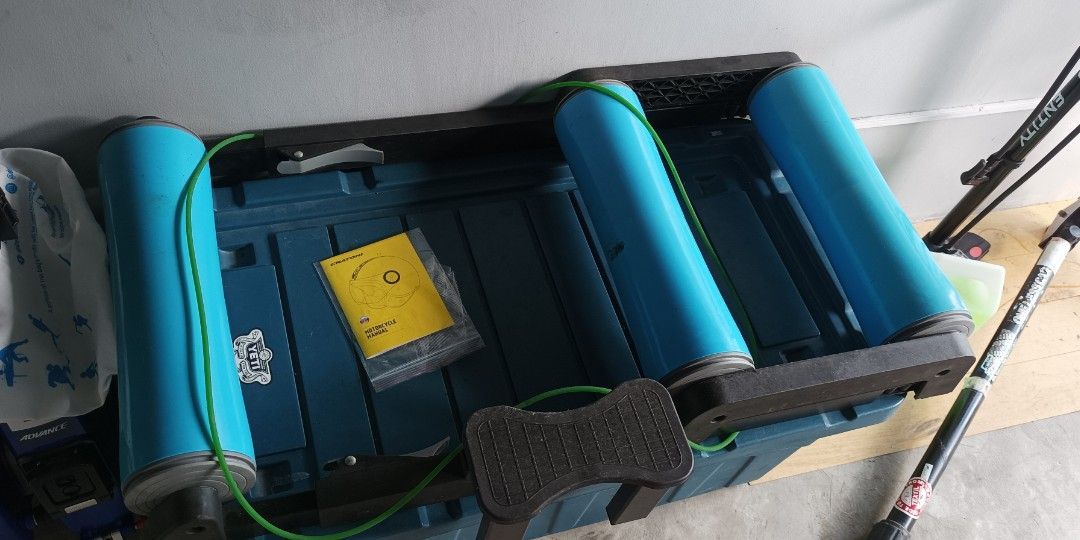 Roller trainer., Sports Equipment, Bicycles & Parts, Bicycles on Carousell