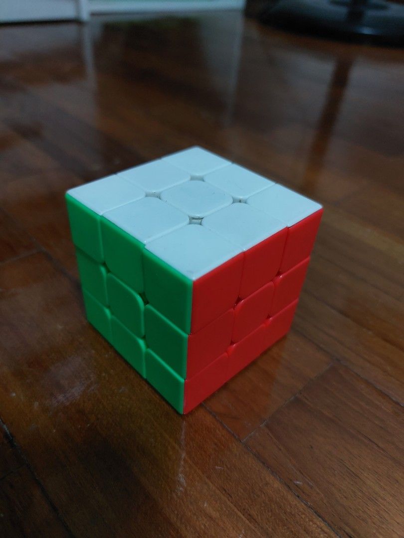 Rubik's cube, Hobbies & Toys, Toys & Games on Carousell