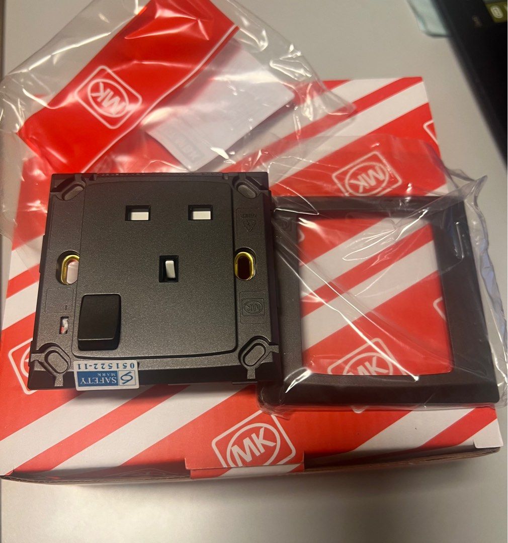 S2757 MBK 1 Gang 13A 250V SP Switched socket Gary colour, TV & Home Appliances, Electrical ...