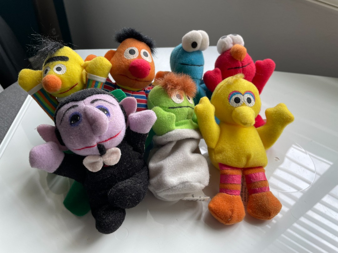 Sesame Street miniature soft toys set, Hobbies & Toys, Memorabilia ...