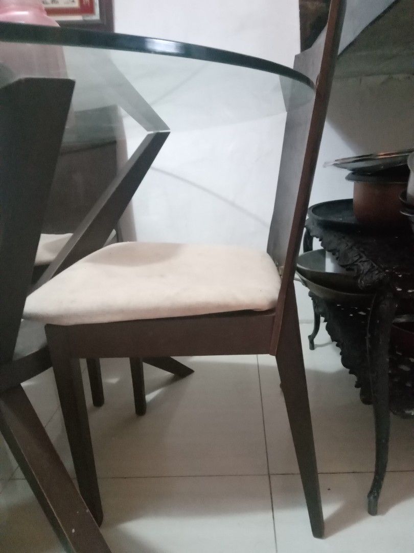 Six sitter dining round table, Furniture & Home Living, Furniture ...