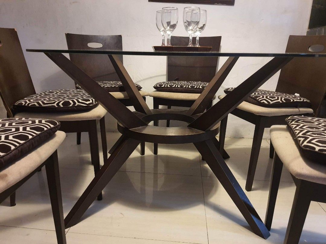Six sitter dining round table, Furniture & Home Living, Furniture ...