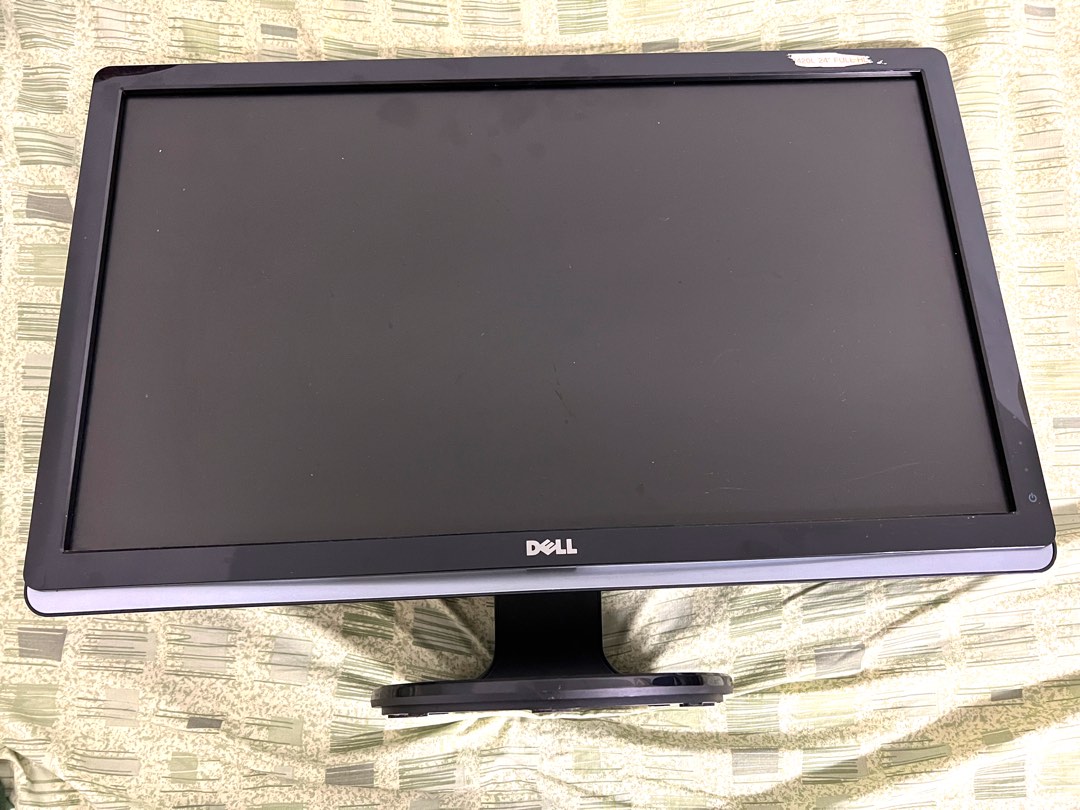 Spoiled Dell Monitor 24 inch ST2420 with Stand, Computers & Tech, Parts ...