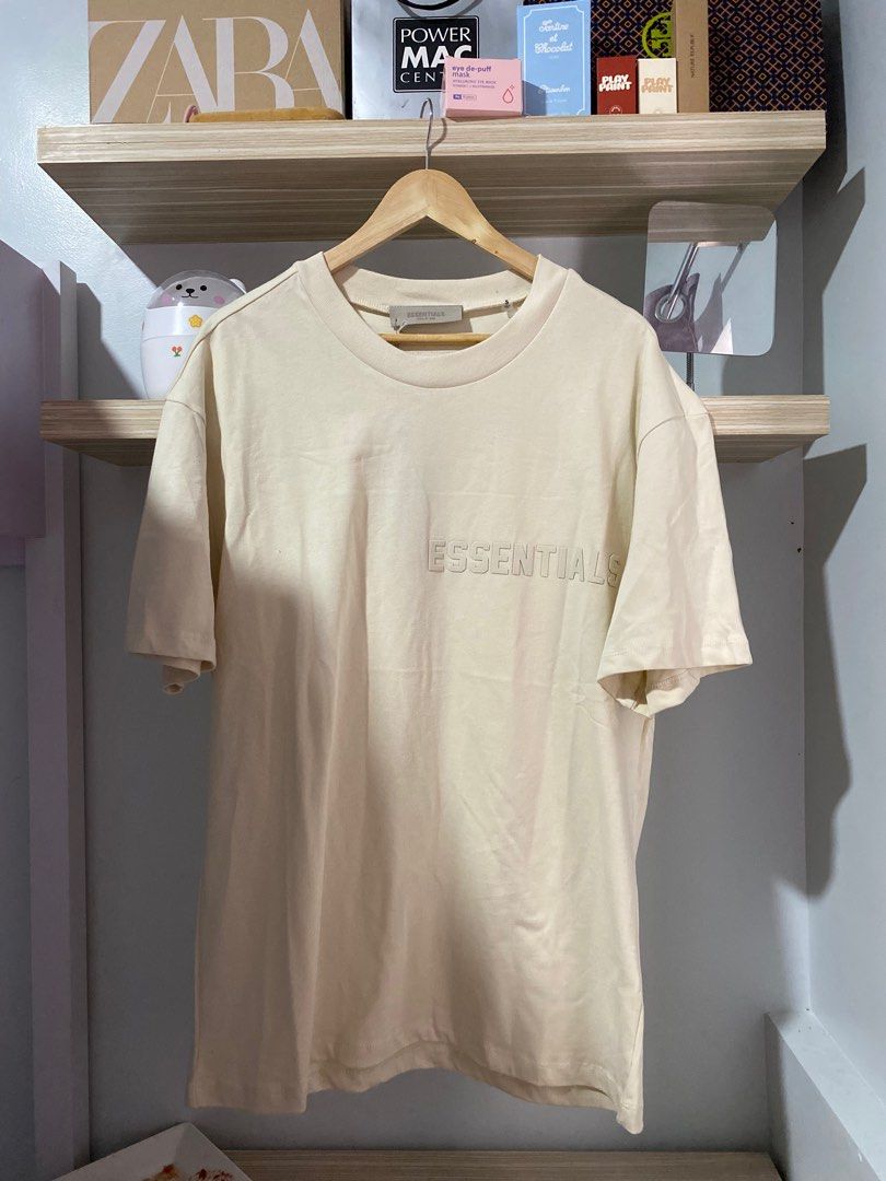 SS22 essentials egg shell, Men's Fashion, Tops & Sets, Tshirts & Polo ...