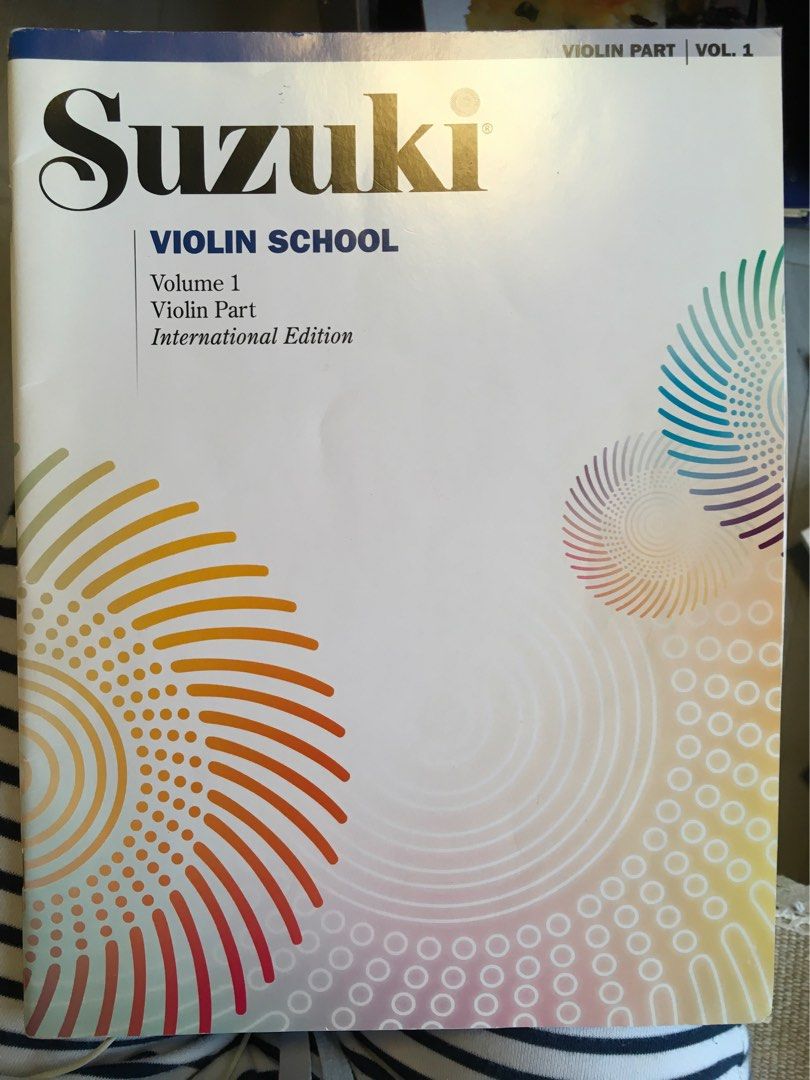 Suzuki Violin Volume 1, 興趣及遊戲, 音樂樂器 & 配件, 樂器 - Carousell