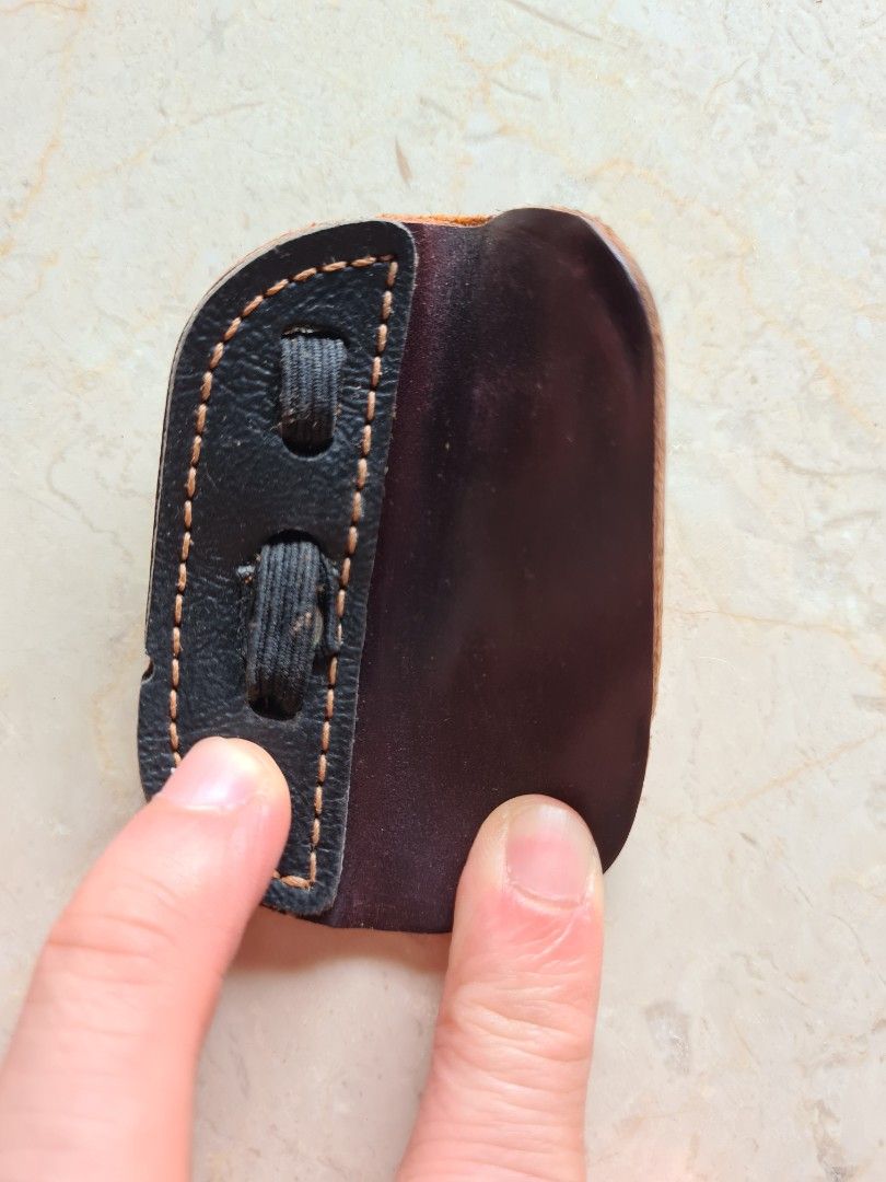 Bateman Tc3 Three Finger Under Tab For Archery Cordovan Sports Equipment Other Sports