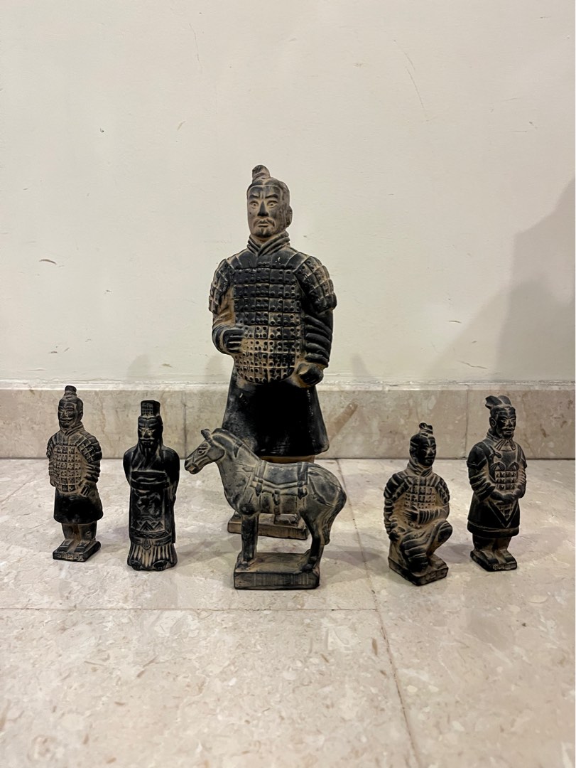 Terracotta figurines, Hobbies & Toys, Memorabilia & Collectibles ...