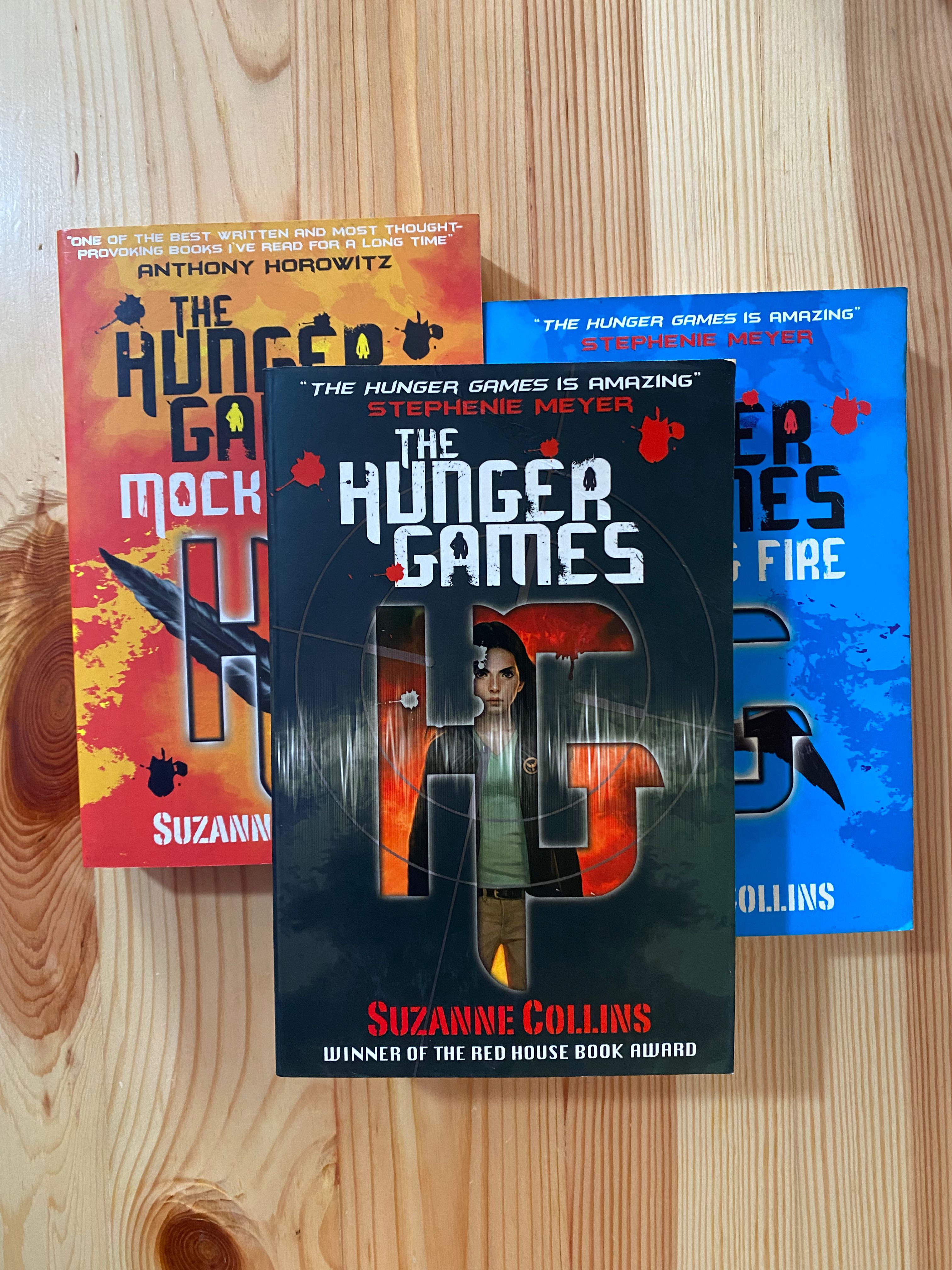The Hunger Games (Book 2 and 3 only), Hobbies & Toys, Books & Magazines ...