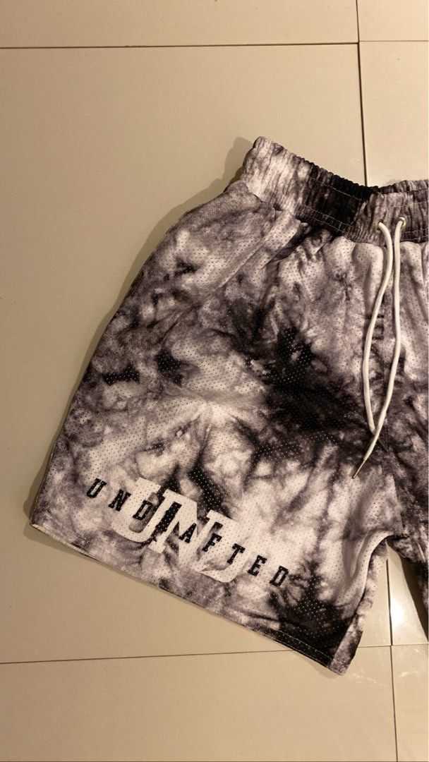 Undrafted Mesh Shorts, Men's Fashion, Bottoms, Shorts on Carousell
