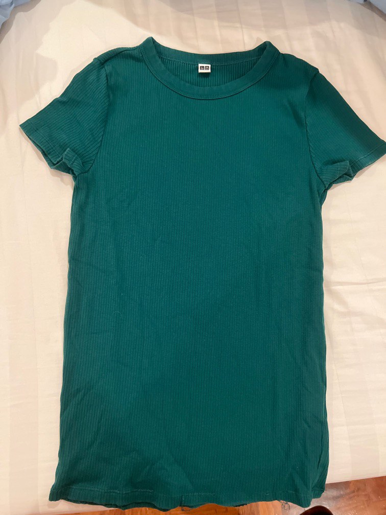 Uniqlo Green Ribbed Shirt, Women's Fashion, Tops, Shirts on Carousell