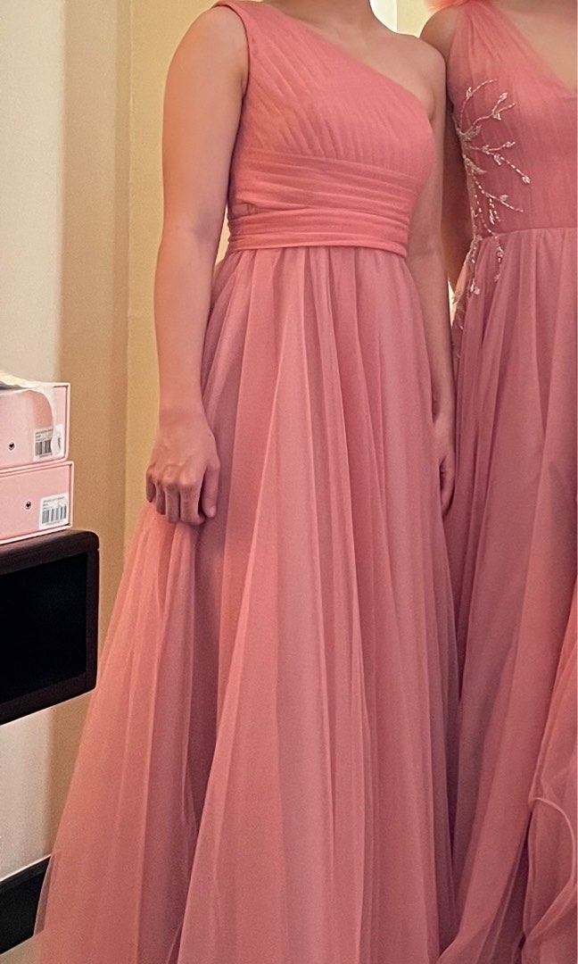 Vee Tan Bridesmaid Dress (USED ONCE), Women's Fashion, Dresses & Sets ...