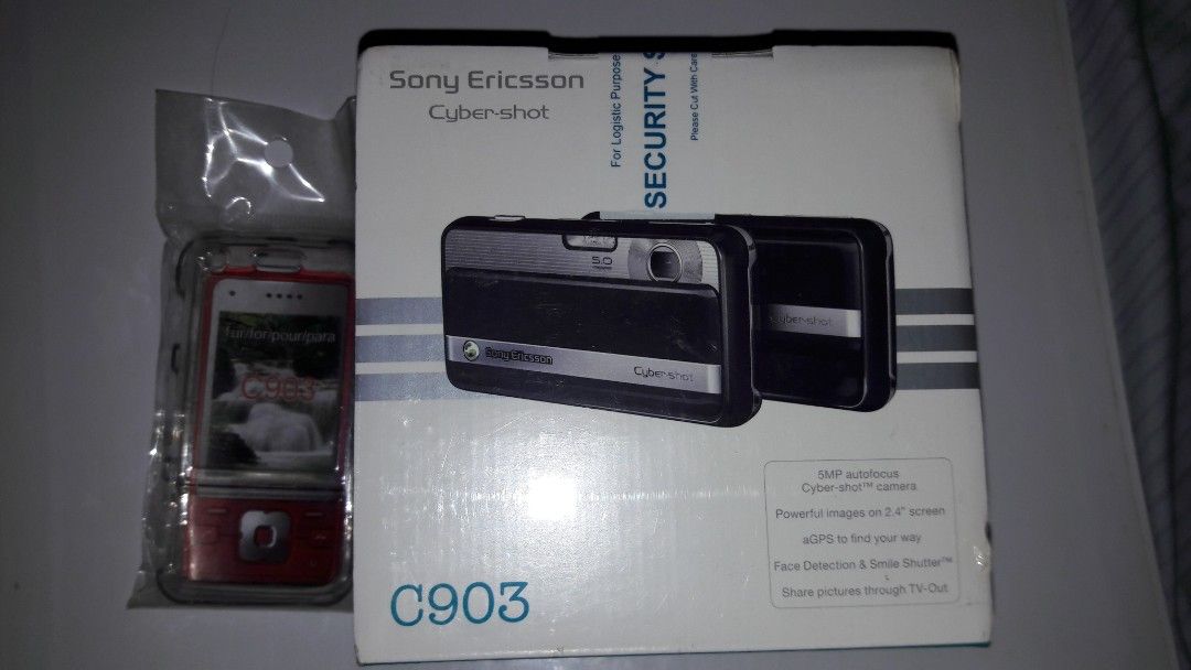 Vintage collectable Sony Ericsson C903 cybershot Camera / Canon Ixus ...