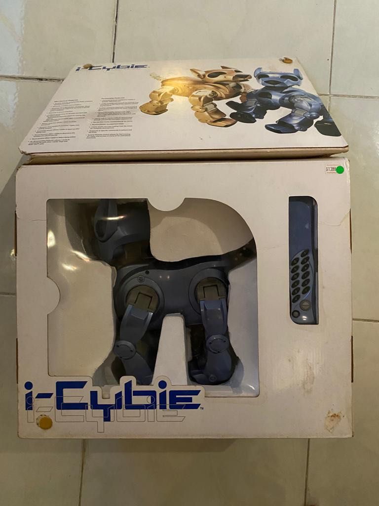 Vintage i-Cybie Robotic Dog - Blue, Hobbies & Toys, Memorabilia ...