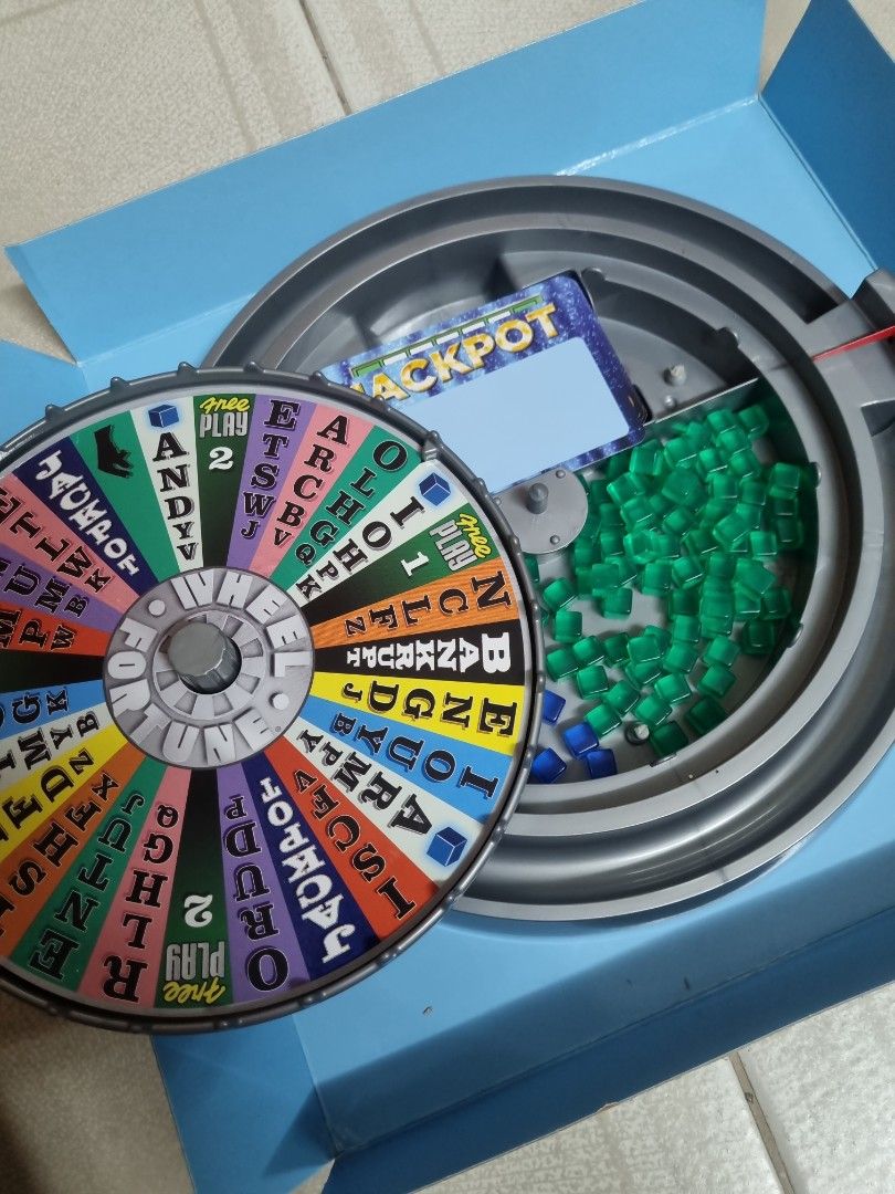 Wheel of Fortune Bingo Game, Hobbies & Toys, Toys & Games on Carousell